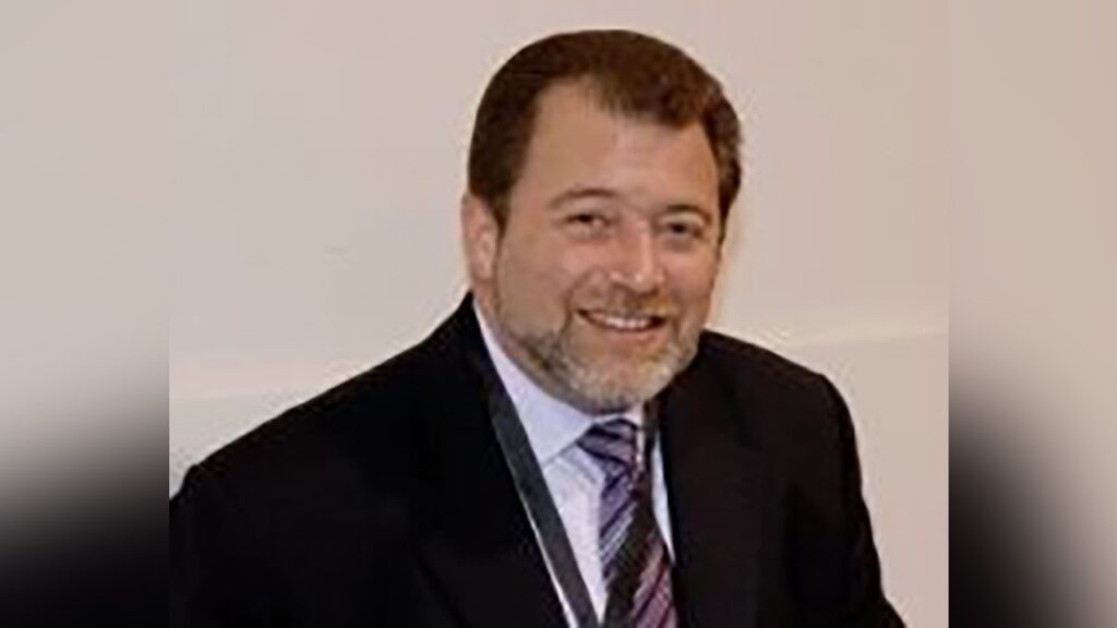 The Great Elm Liberty Tree: Did You Know? | Garden America