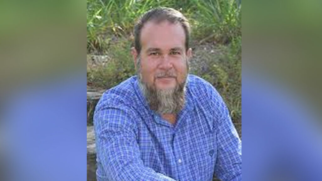 WATCH: How To Grow Caladiums with Clay Wallace [7.23.22] | Garden America